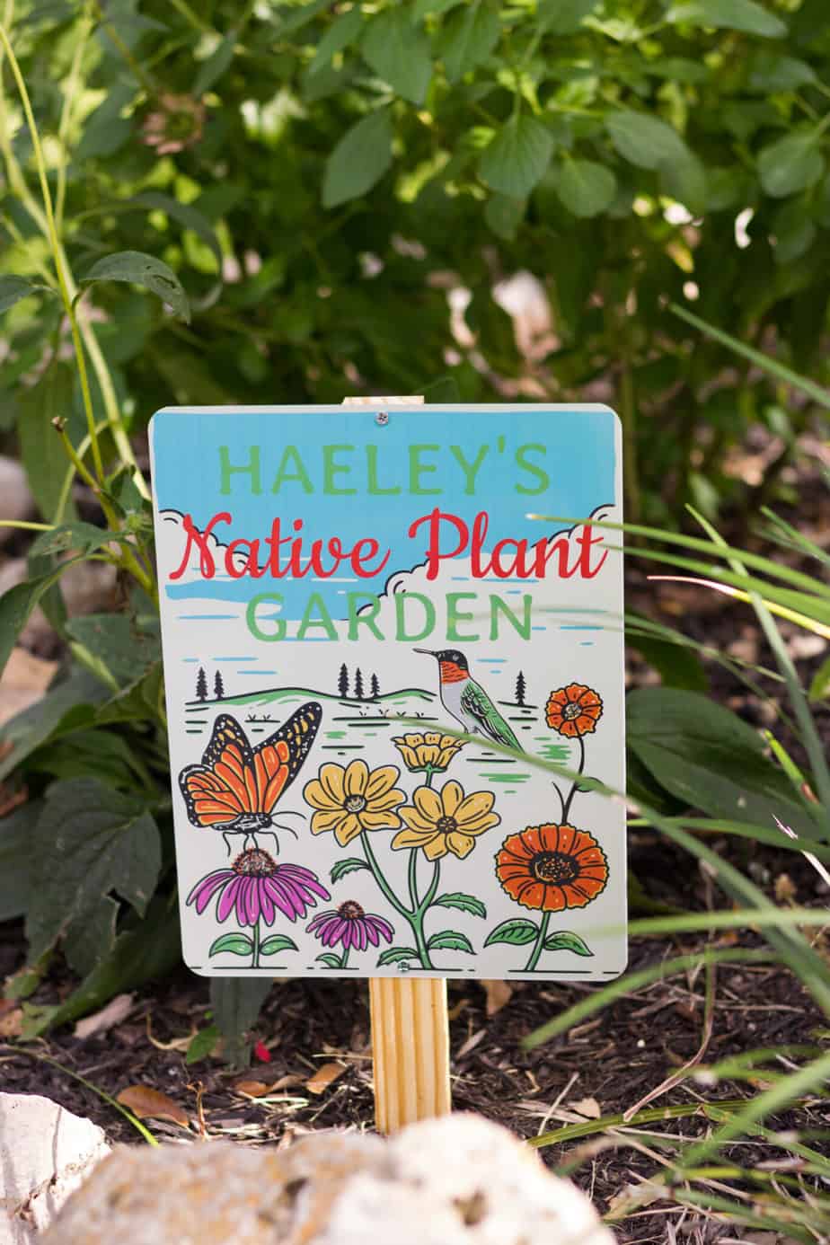 5 Awesome Native Plant Garden Signs - Native Backyards
